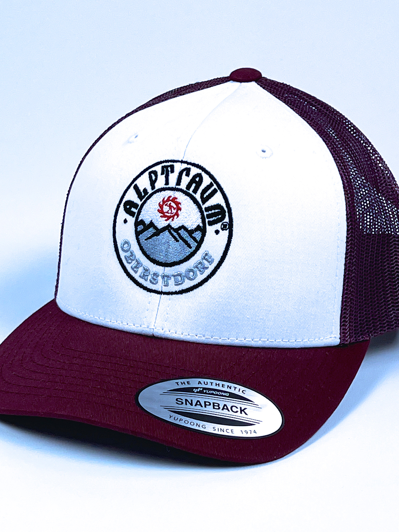 mash-sb-cap-Mountain-white-bordeau | Alptraum